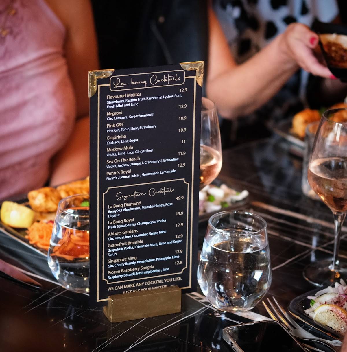 Menu at LA BANQ restaurant, Abbots Langley