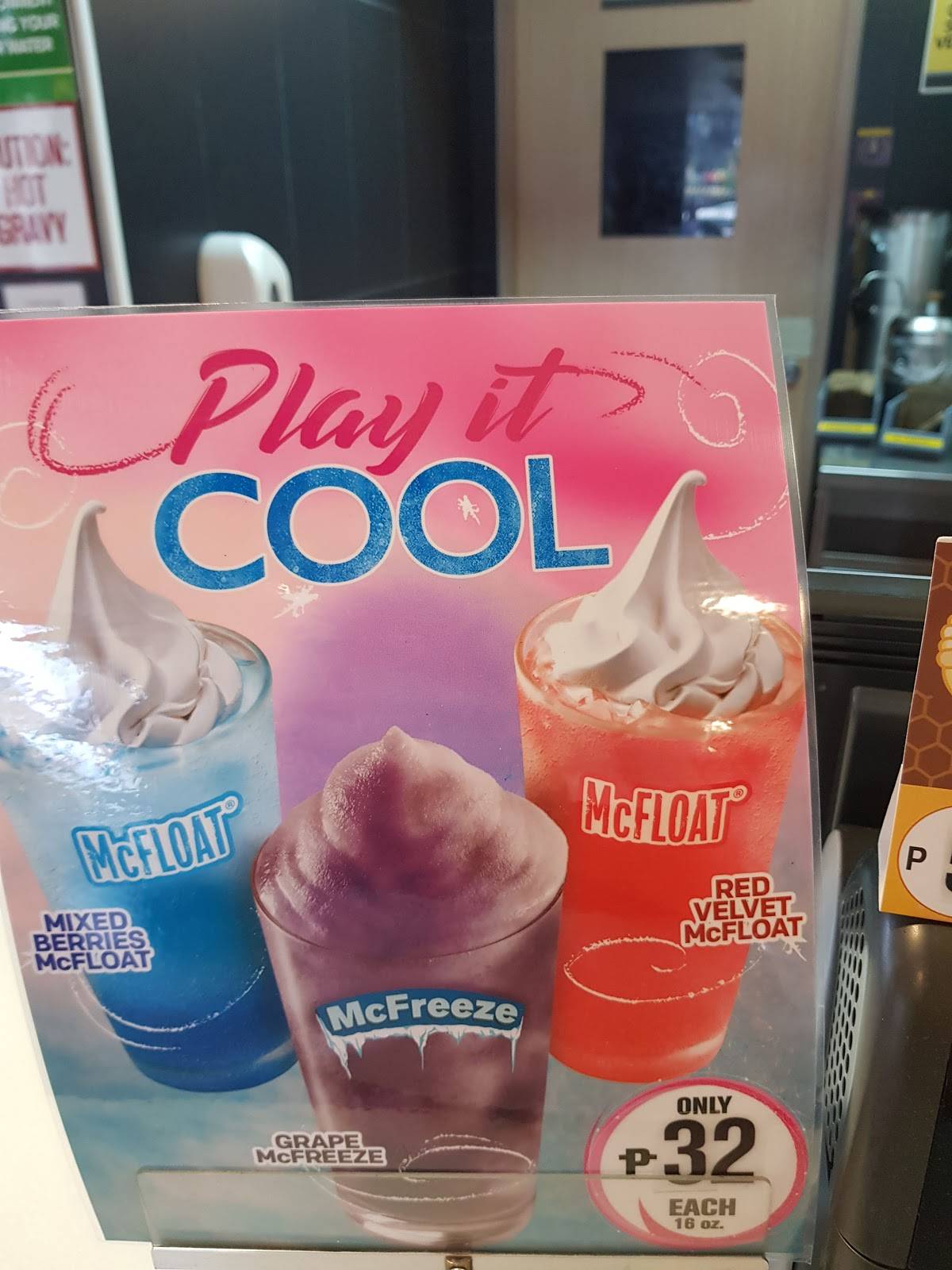 Menu at McDonald's MCU fast food, Caloocan, 490 Epifanio de los Santos Ave