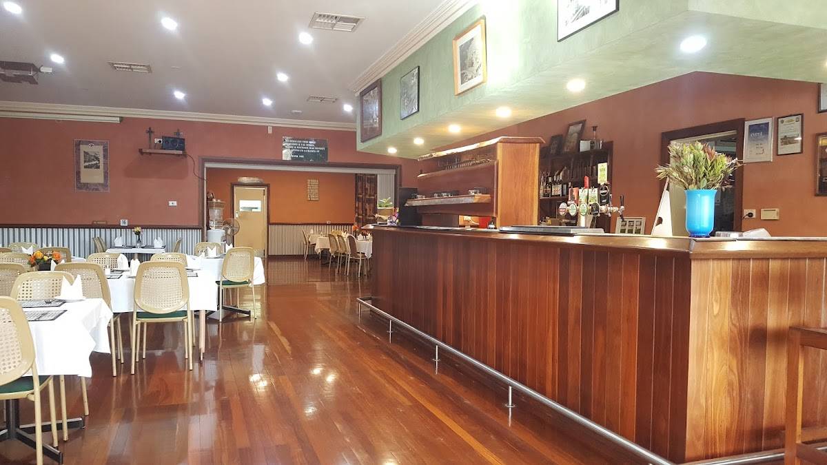 Menu at Bottlemart Express - Capel Tavern pub & bar, Capel