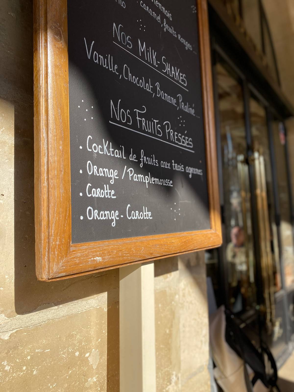 Menu at Carette pub & bar, Paris, 25 Pl. des Vosges