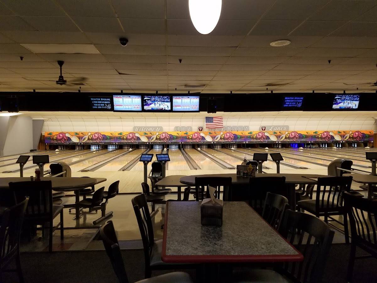 Menu at Old Orchard Lanes & Links pub & bar, Savoy, 901 N Dunlap Ave