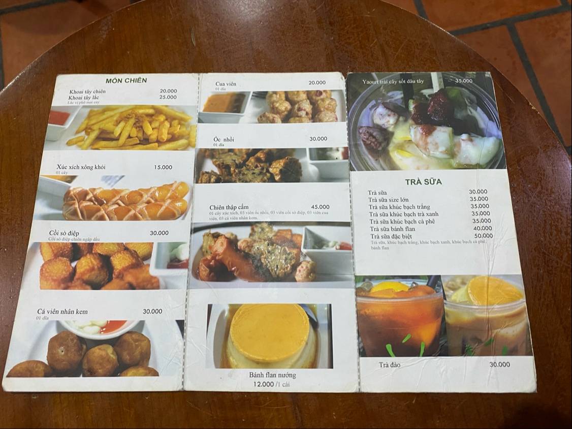 Menu at Chè Khúc Bạch Thanh desserts, Ho Chi Minh City