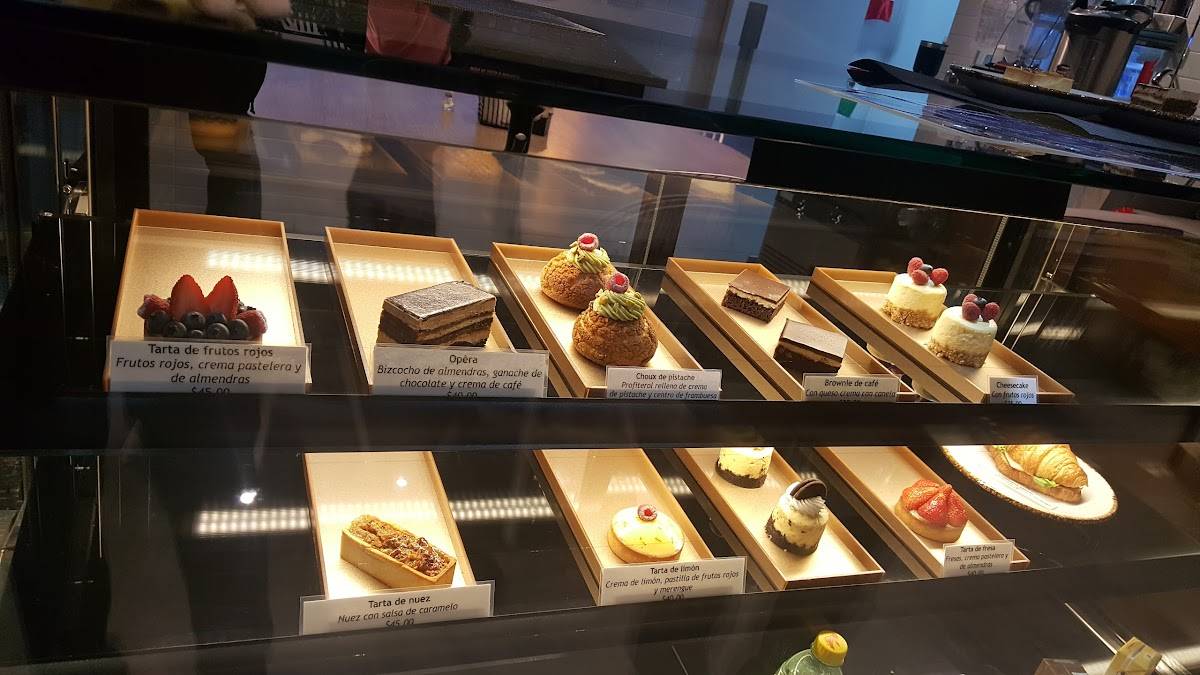 Carta del postres Cuarto Creciente, San Nicolás del los Garza