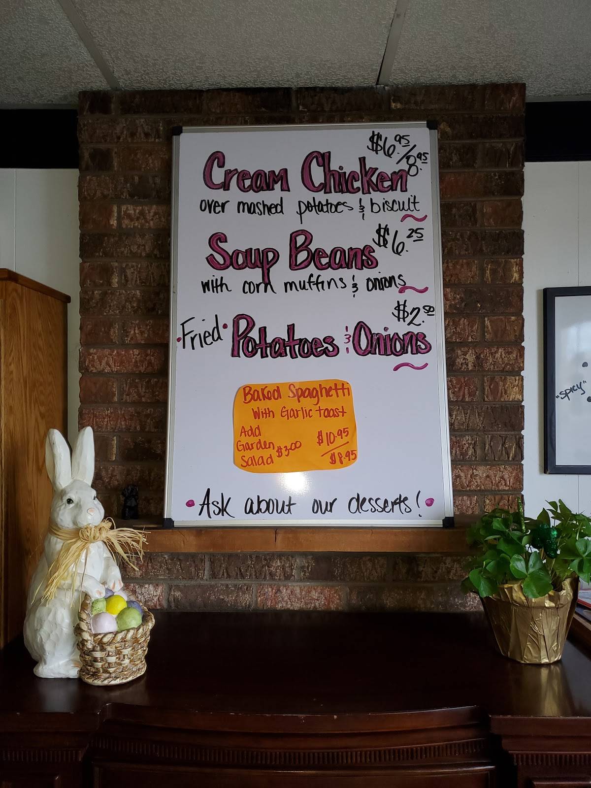 Menu at Der Dog Haus restaurant, Parkersburg