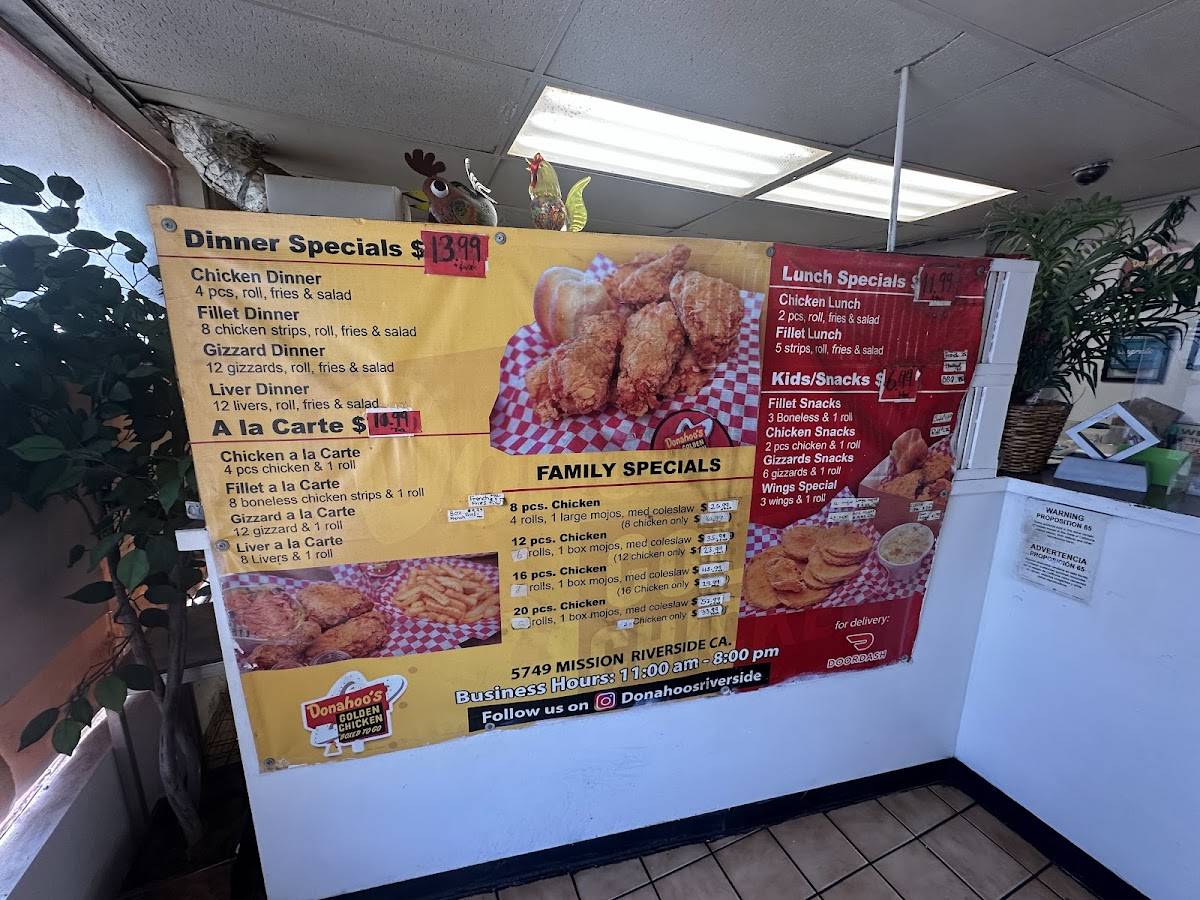 Menu at Donahoo's Golden Chicken restaurant, Riverside
