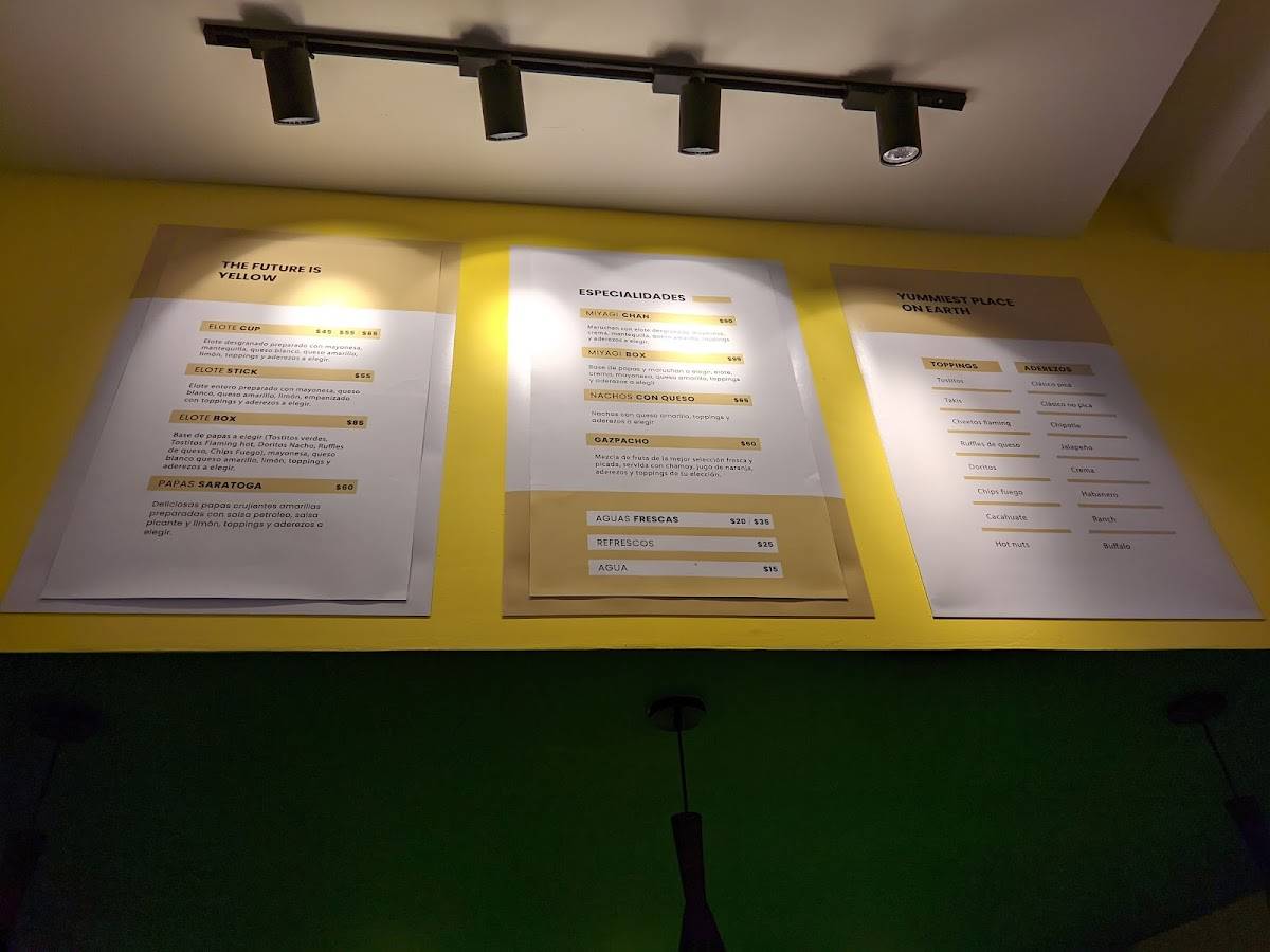Menu at ELOTE BAR, Juriquilla