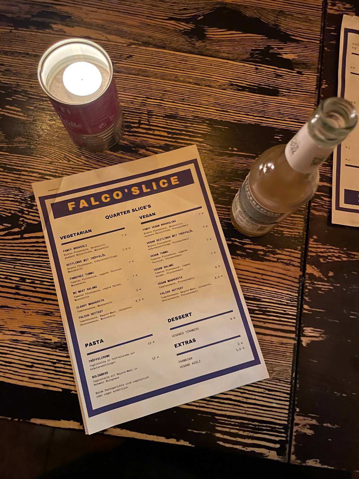 Menu at FALCO´SLICE restaurant, Berlin