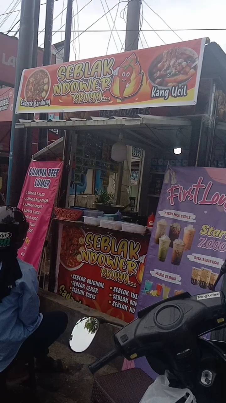 Menu at First love (lumpia beef&seblak) restaurant, Bukittinggi