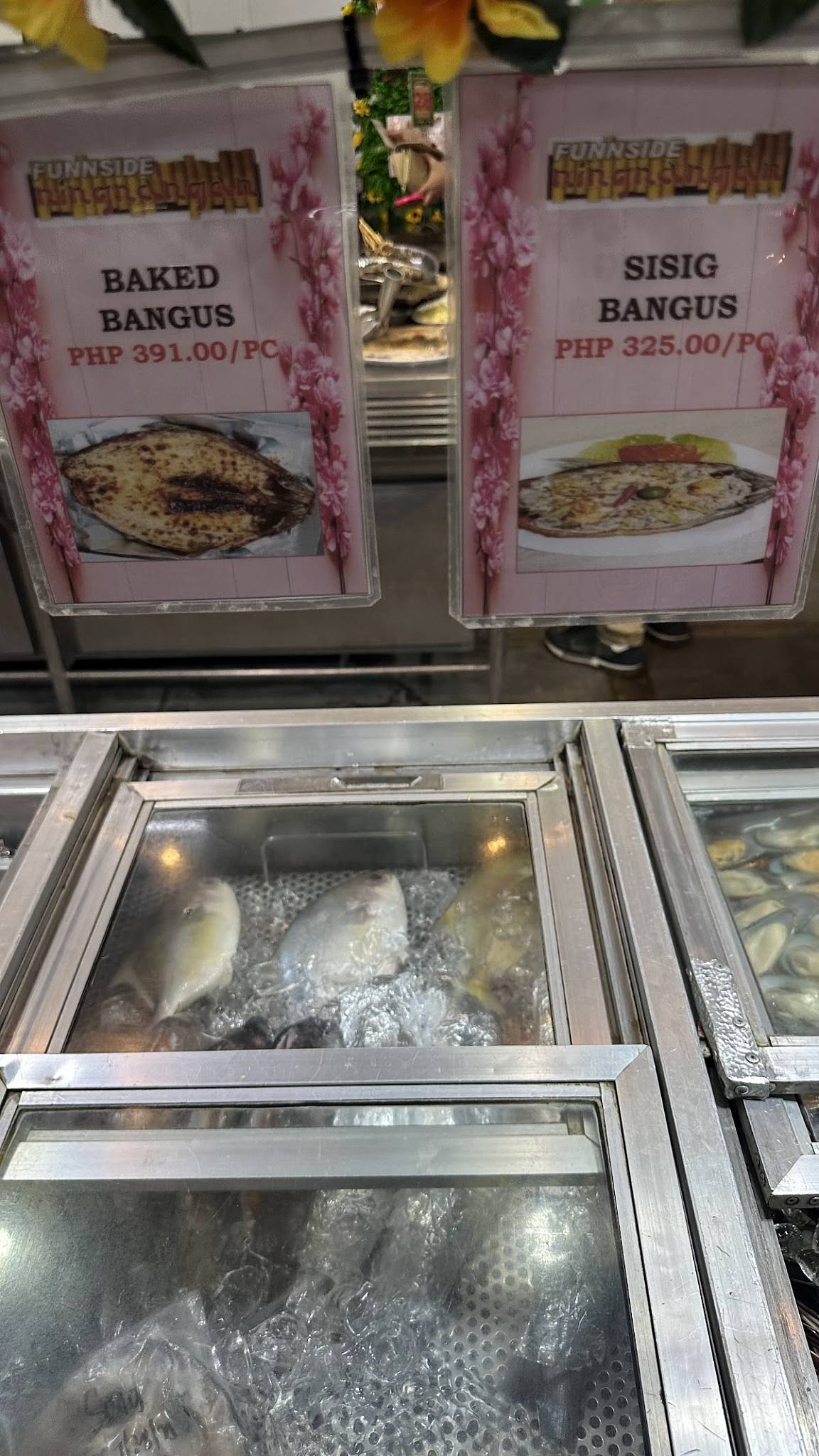 Menu at Funnside Ningnangan Biñan restaurant, Biñan