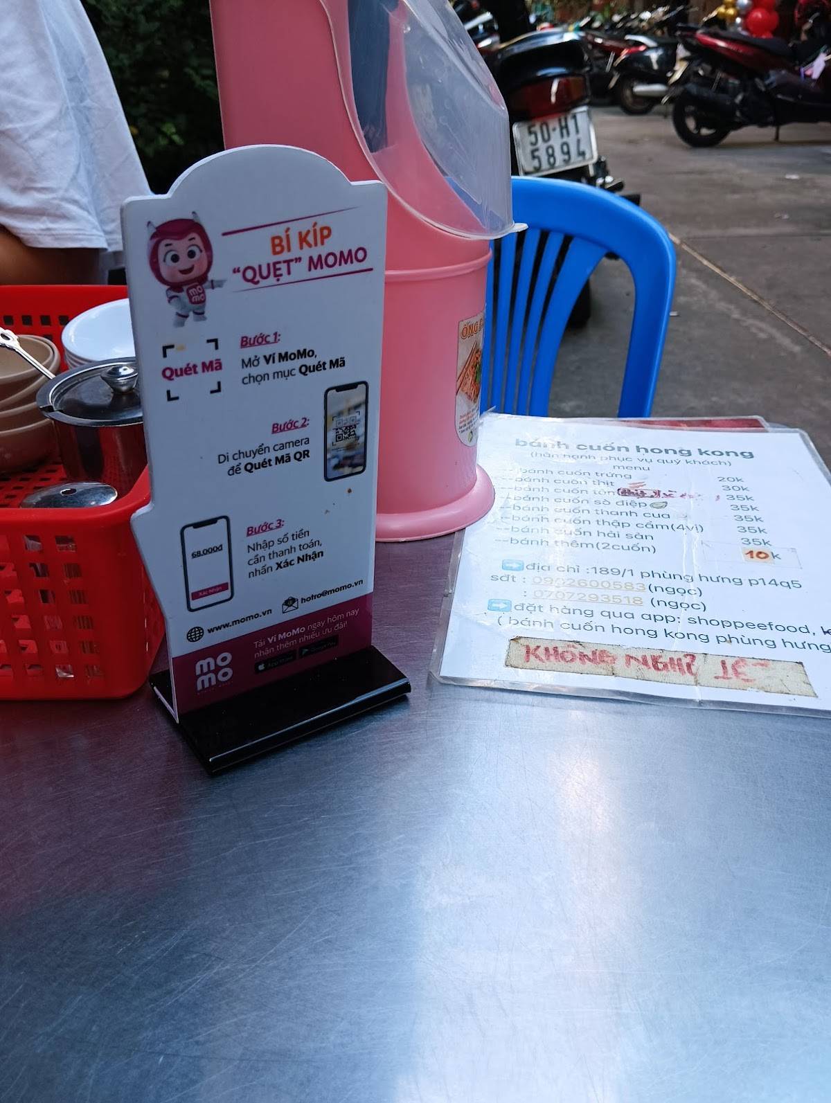 Menu at Hong Kong Steamed Rice Rolls restaurant, Ho Chi Minh City