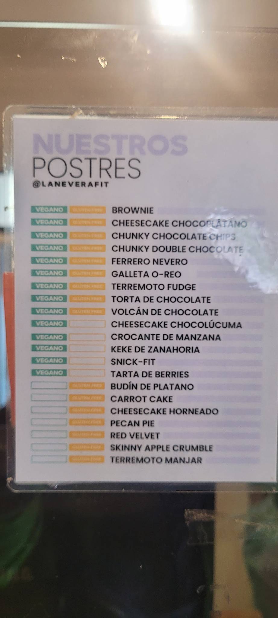 Carta de cafetería La Nevera Fit, Miraflores, Calle Gral Recavarren 435