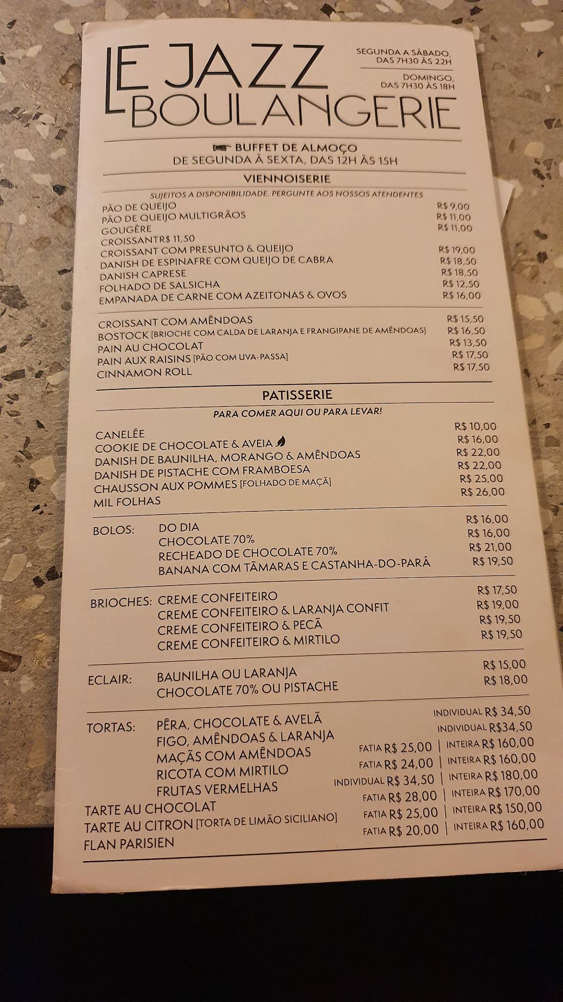 Menu at Le Jazz Boulangerie cafe, São Paulo
