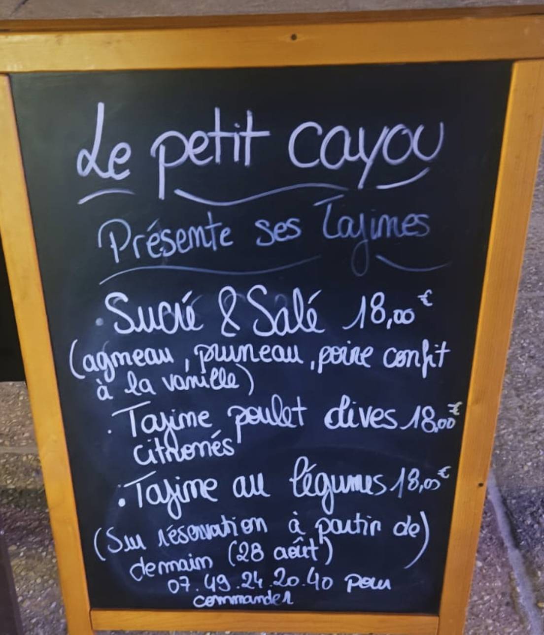 Menu at Le Petit Cayou restaurant, La Grande-Motte