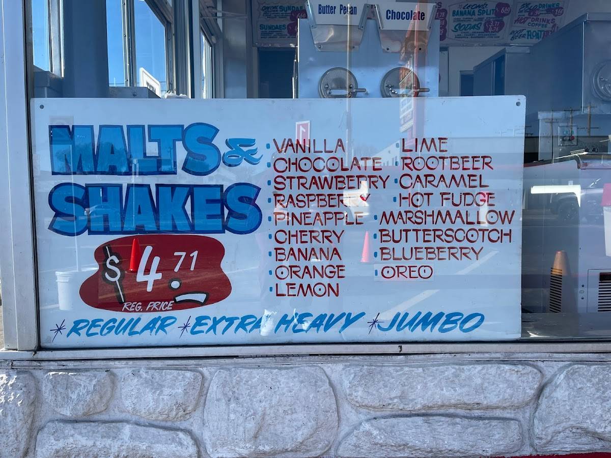 Menu at Leon's Frozen Custard desserts, Milwaukee