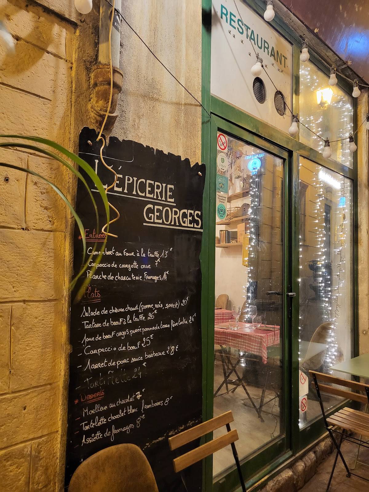 Menu at L'épicerie Georges restaurant, Nice