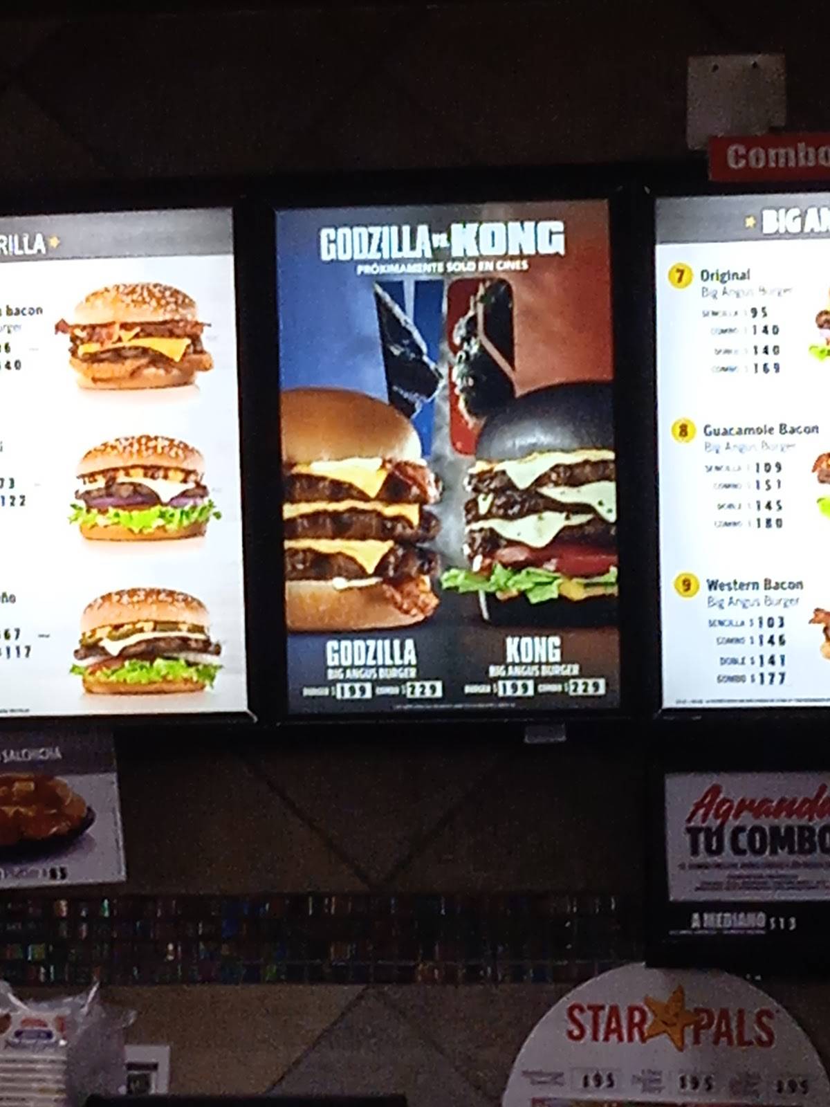 Carta del restaurante Carl's Jr, Heroica Nogales, Blvd. El Greco 45-int B06