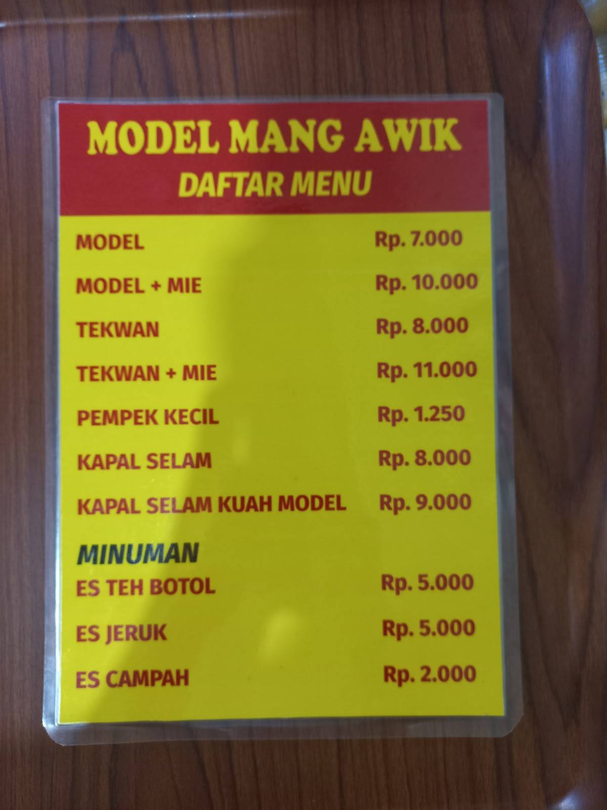 Menu at Pempek Mang Awik, Palembang