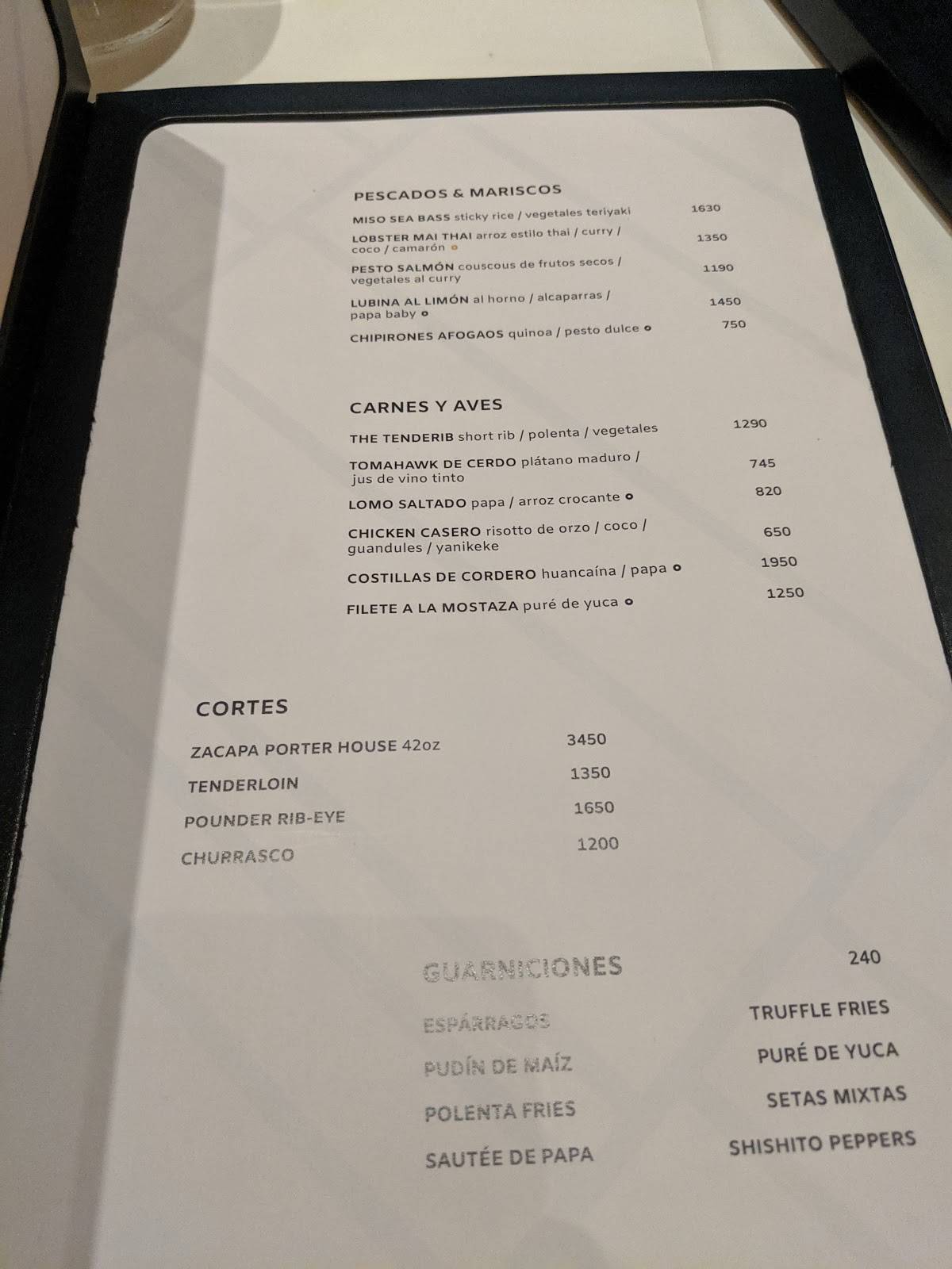 Carta del restaurante Peperoni, Santo Domingo, F398+J28