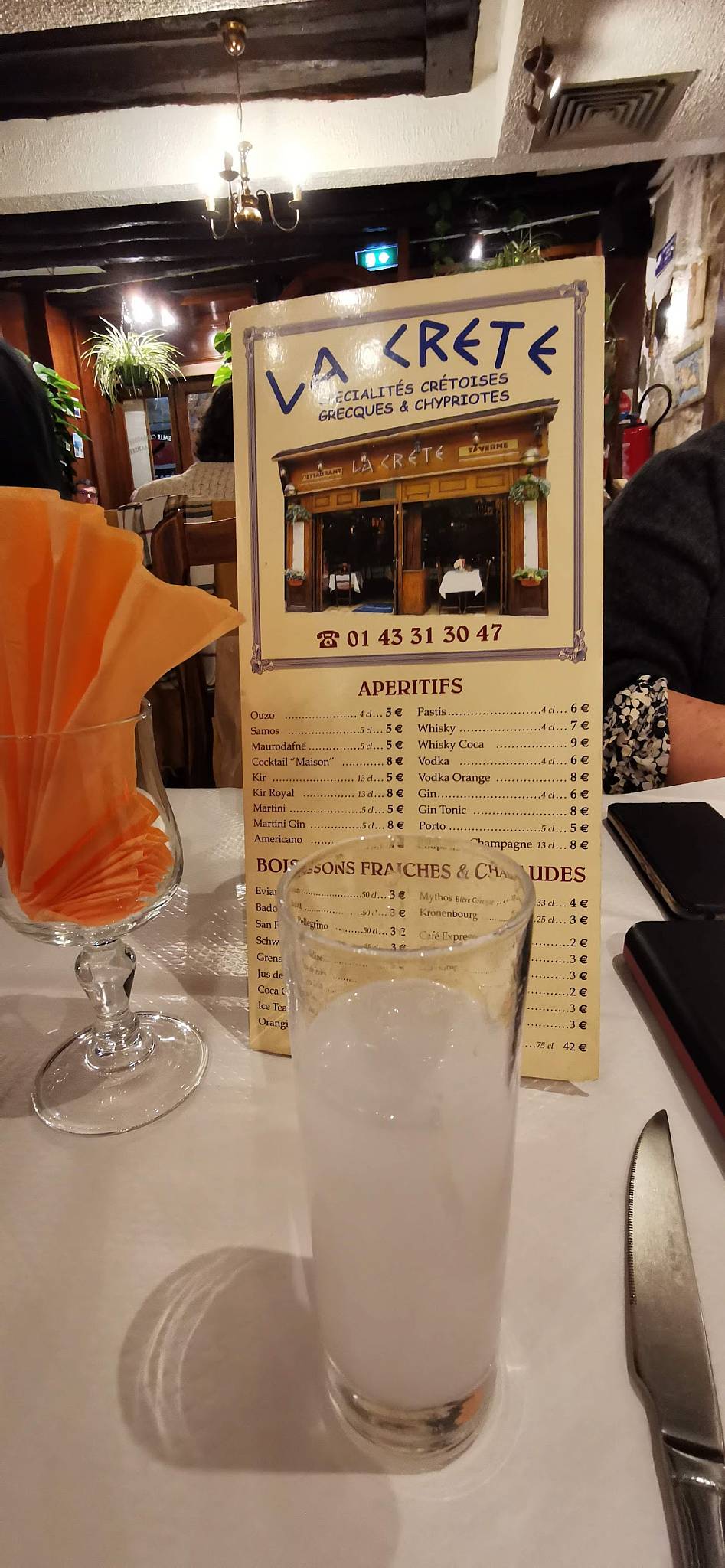 Menu au La Crète restaurant, Paris, 85 Rue Mouffetard