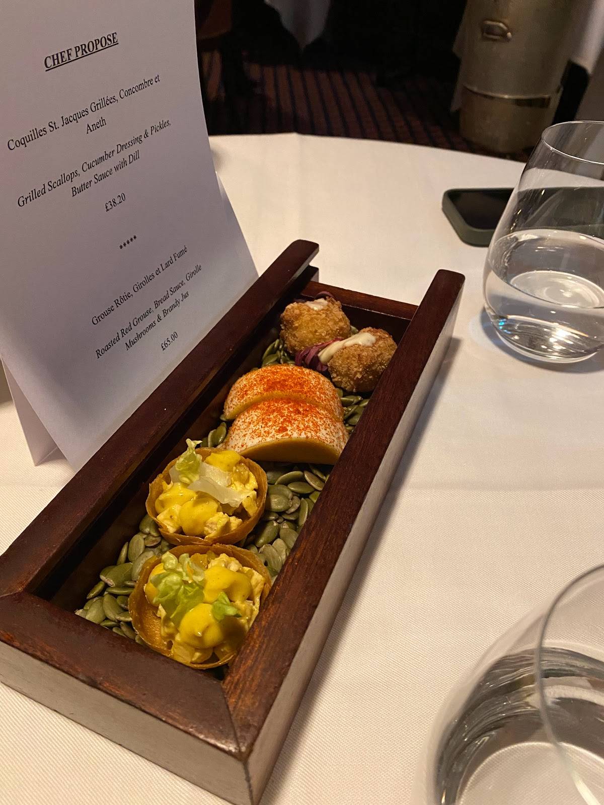 Menu at Le Gavroche restaurant, London