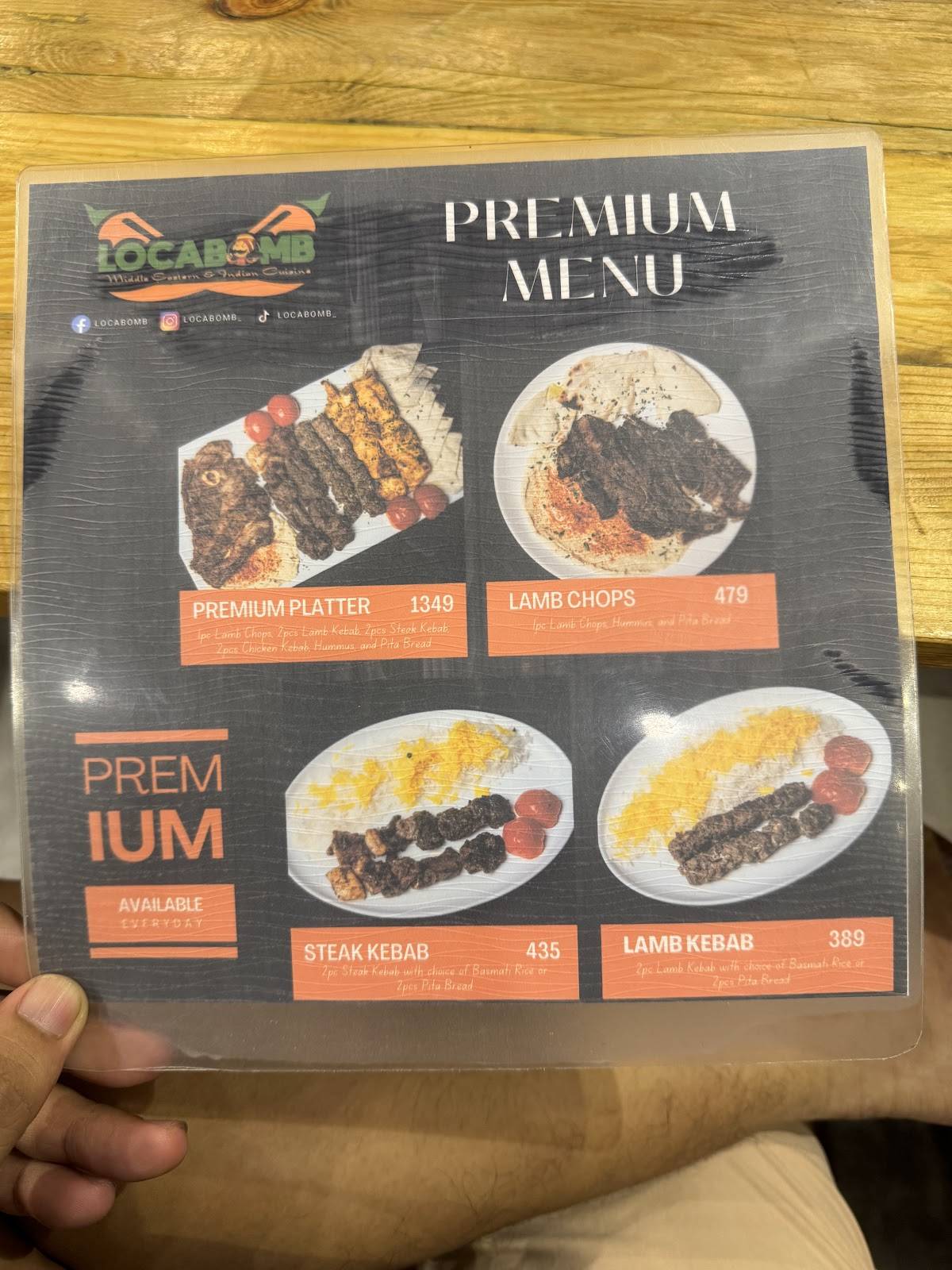 Menu at Locabomb restaurant, San Fernando