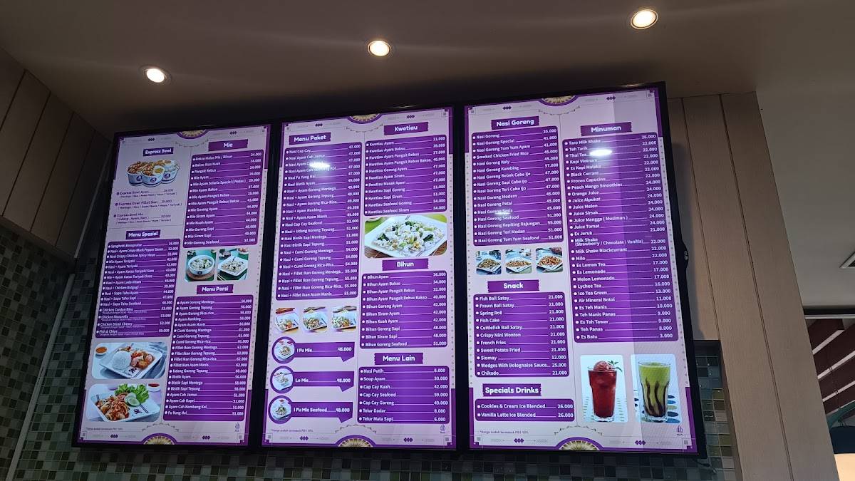 Menu at Solaria restaurant, Surabaya, Plaza Surabaya