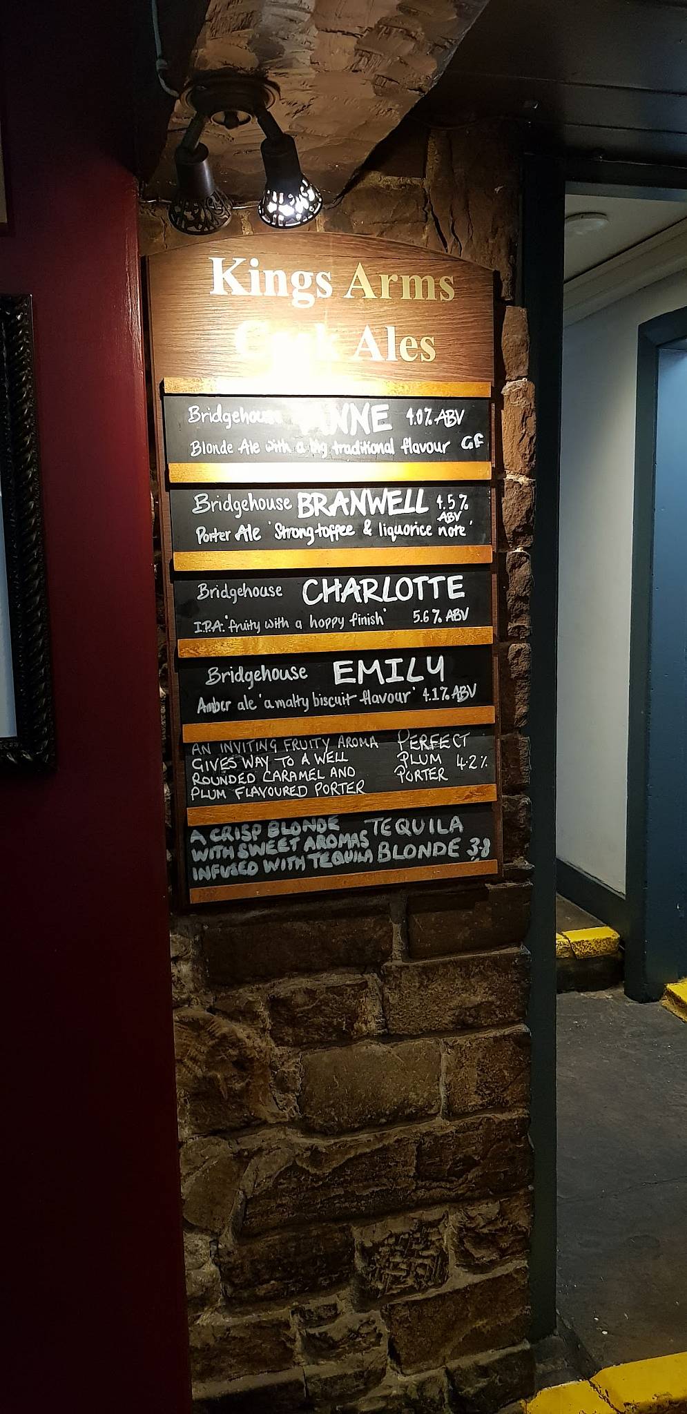 Menu at The Kings Arms pub & bar, Keighley, 2 Church St