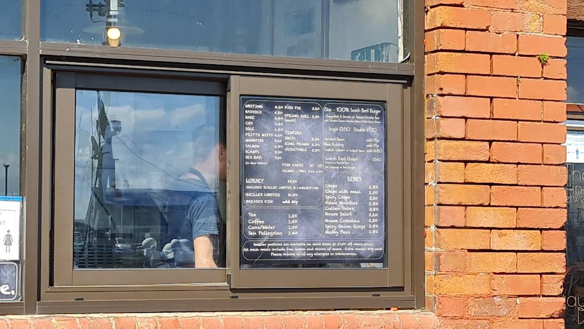 Menu at The Wee Hurrie fast food, Troon