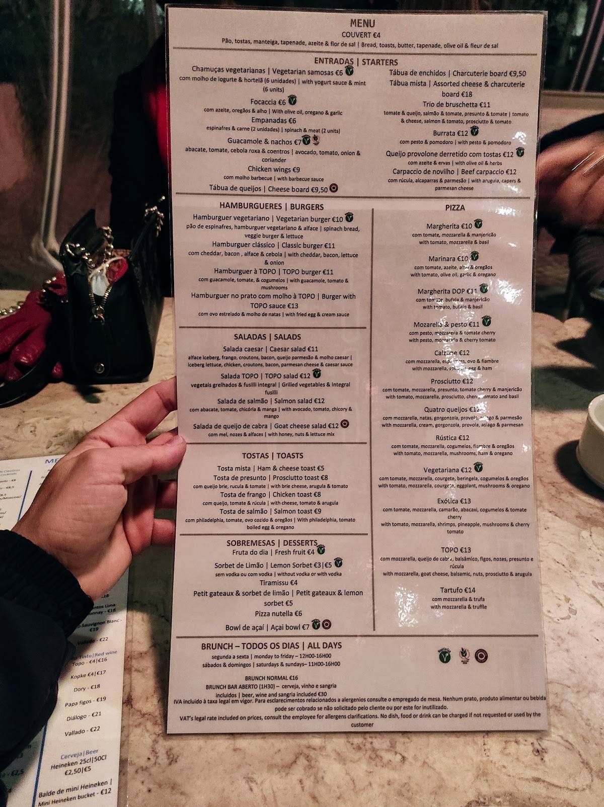 Menu at Topo Chiado pub & bar, Lisbon, Terraços do Carmo