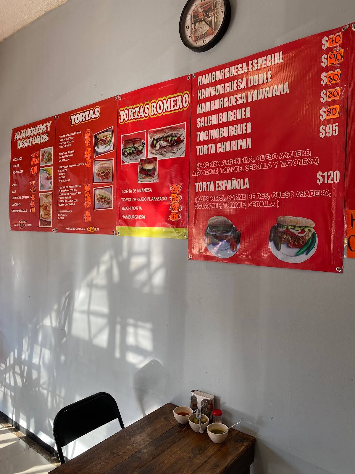 Carta del restaurante Tortas Romero, Monterrey, Padre Mier 1395a