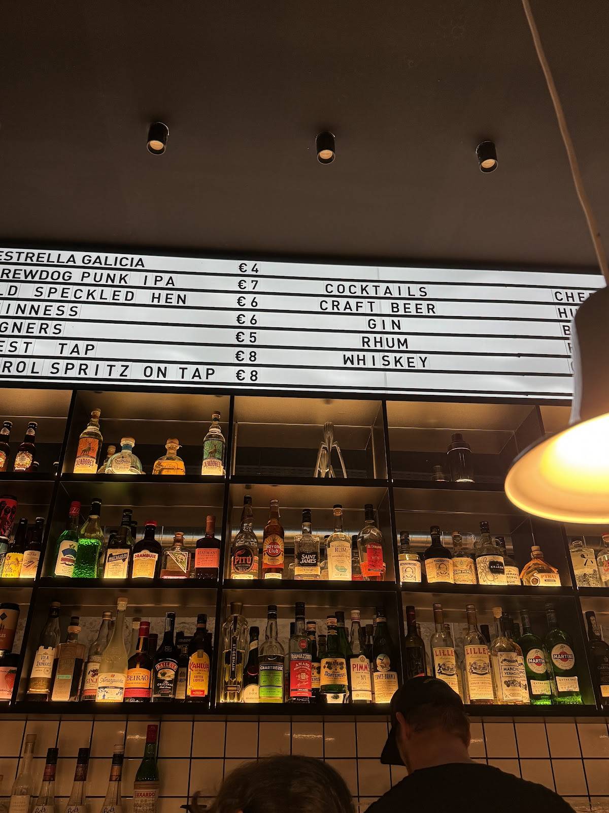Menu em Voyager 1 Bar, Porto