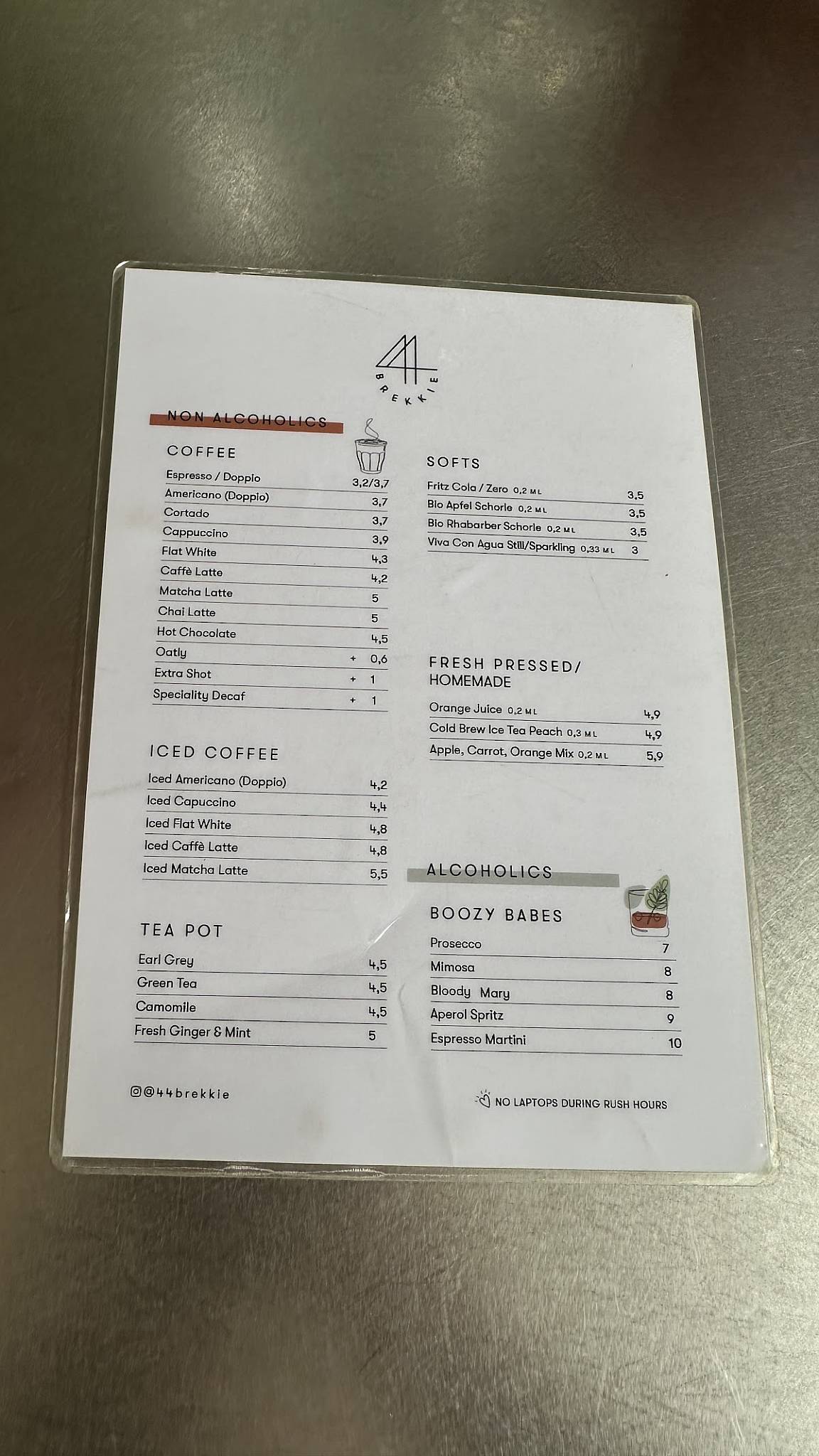 Menu at 44 Brekkie cafe, Berlin, Rykestraße 44