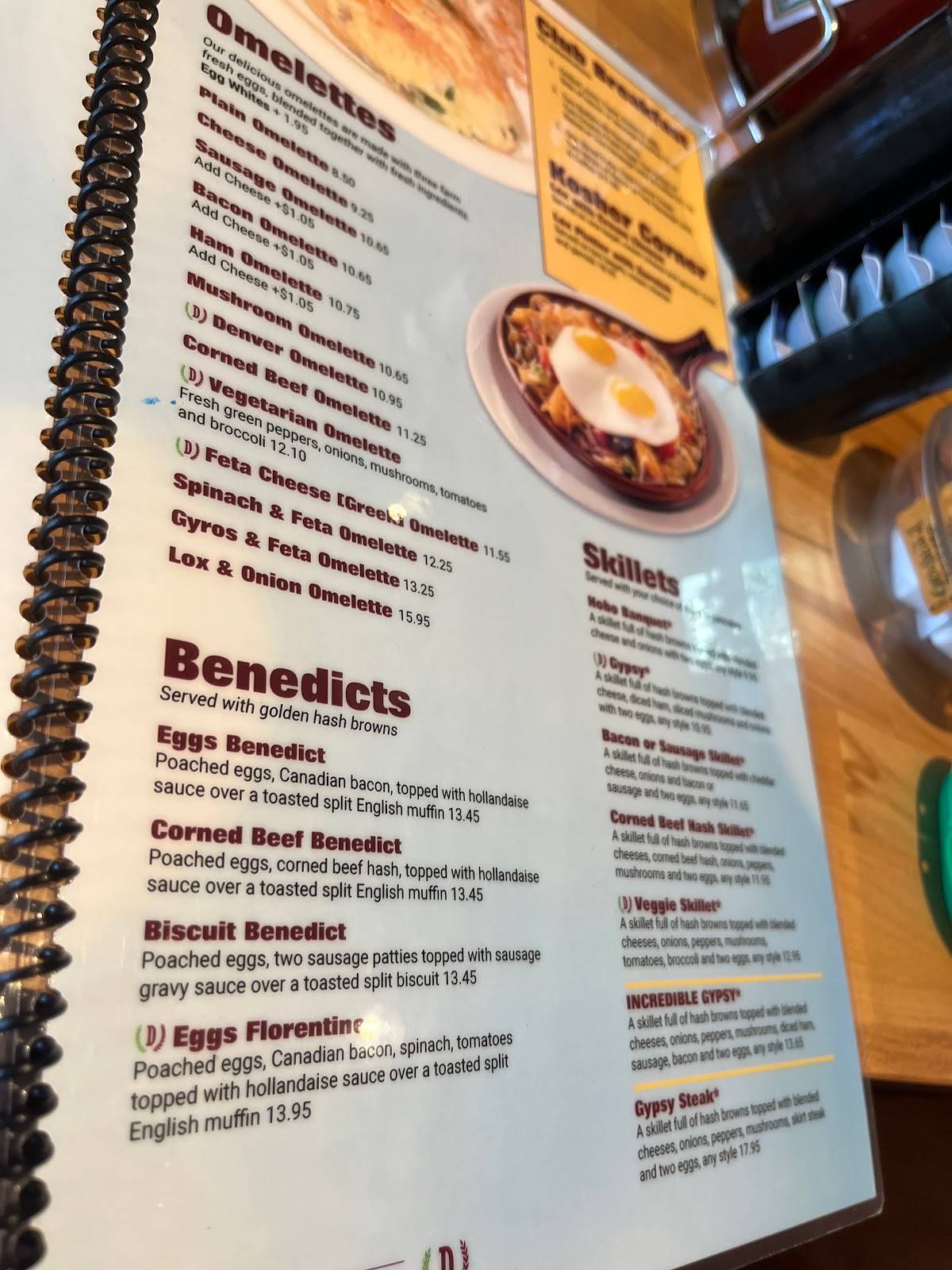Menu at Dapper's West Family Restaurant, Addison