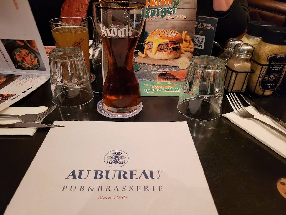 Menu au Au Bureau restaurant, Saint-Pierre-du-Mont