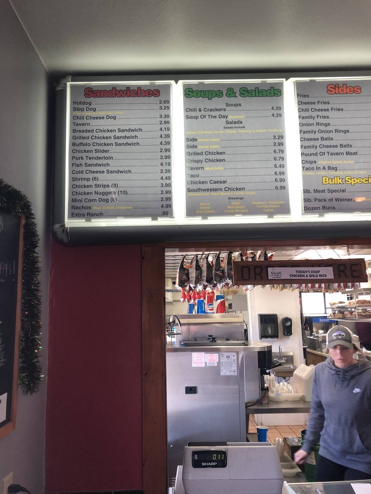 Menu at Bob's Drive Inn fast food, Le Mars