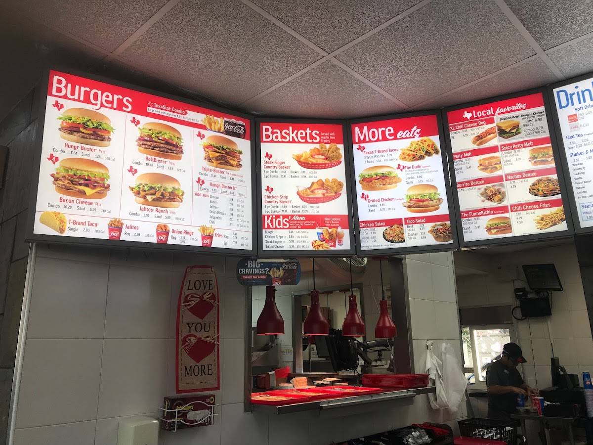 Menu at Dairy Queen fast food, Laredo, San Bernardo Ave