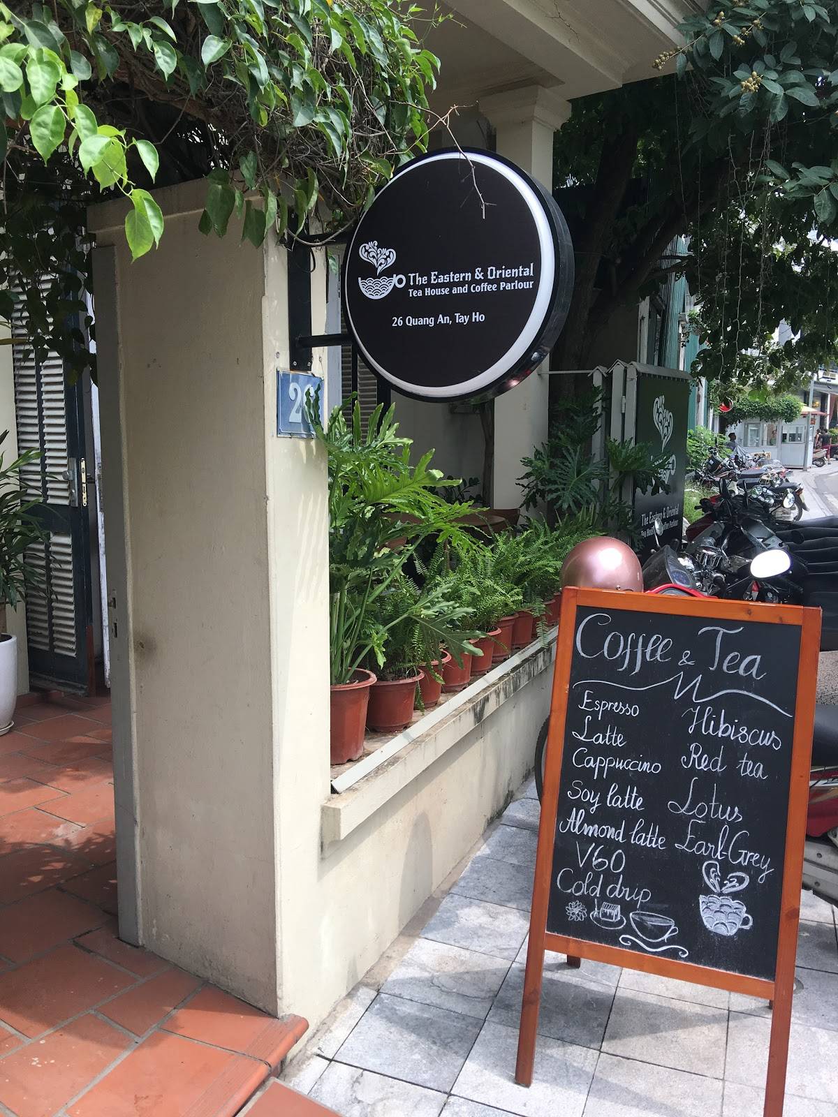 Carta del café Eastern and Oriental Tea House and Coffee Parlour, Hanoi