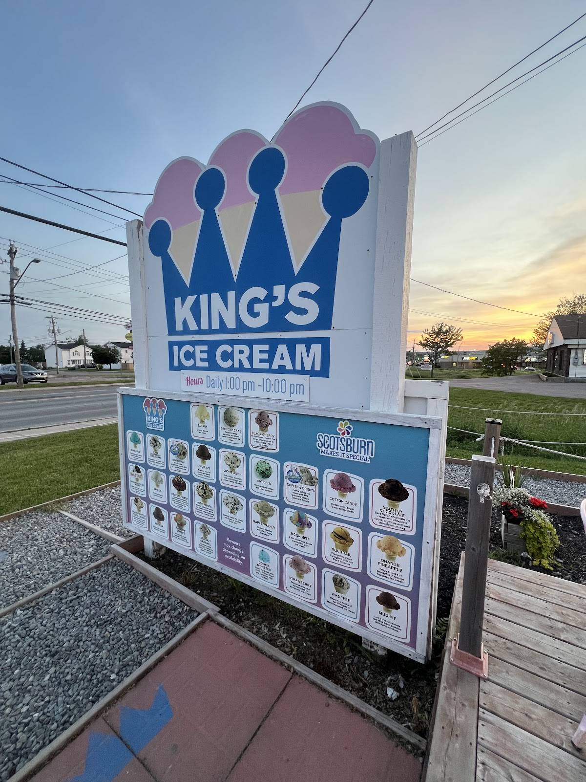 Menu at King's Ice Cream, Moncton