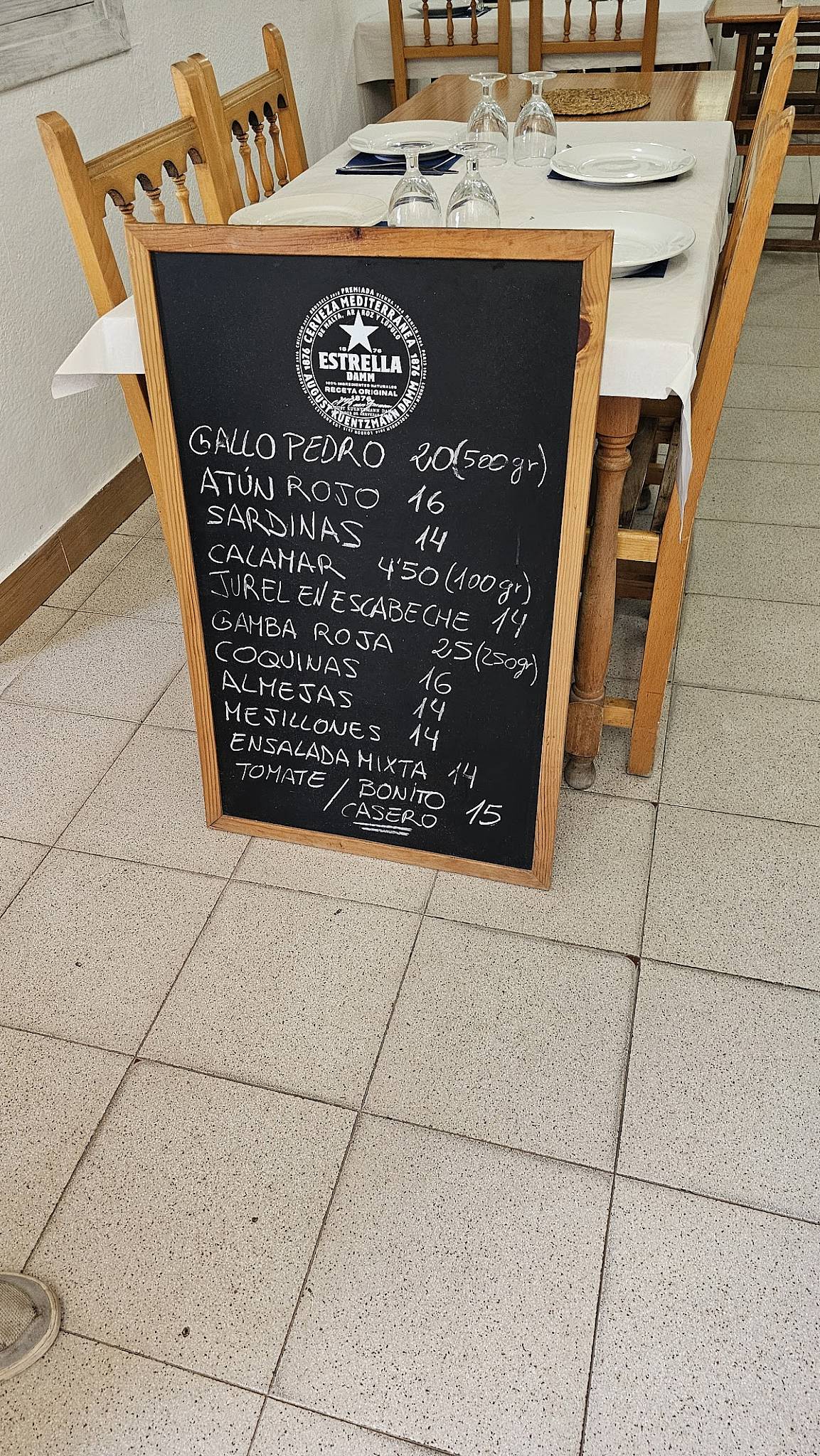 Carta del restaurante La Estrella, España, Calle Carr. Antigua del Faro