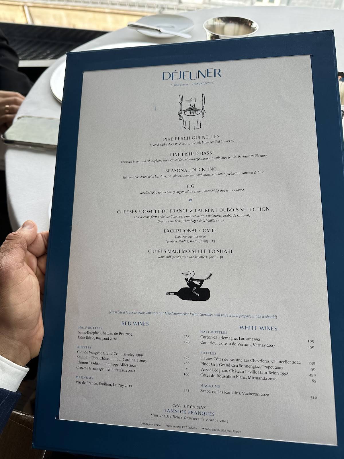 Menu au La Tour d'Argent restaurant, Paris, 15 Quai de la Tournelle