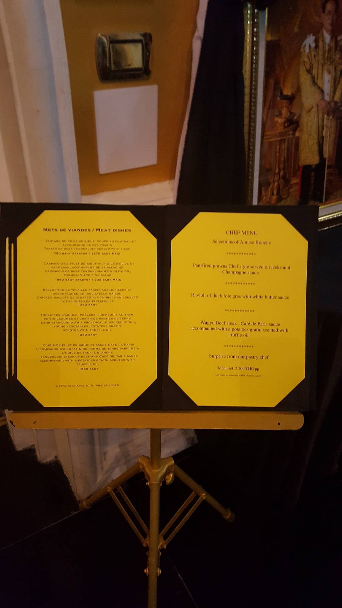 Menu at Le Versace Lounge Rooftop pub & bar, Pa Tong