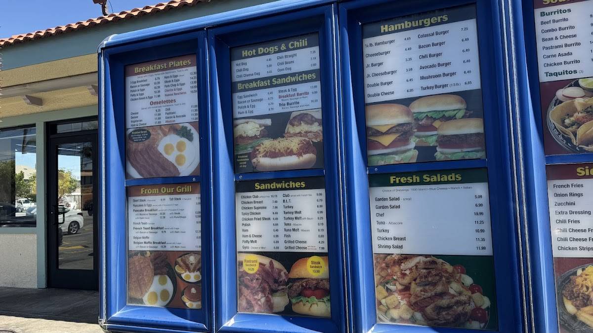 Menu at Louis Burger III restaurant, Long Beach