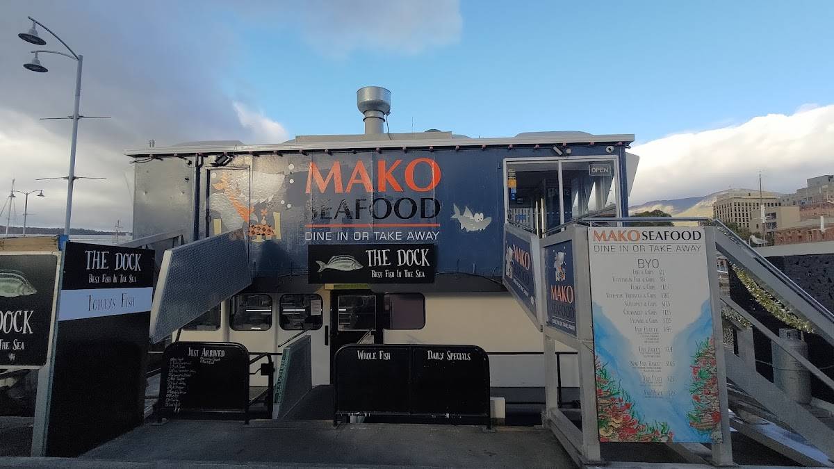 Menu at Mako Seafood restaurant, Hobart, Constitution Dock