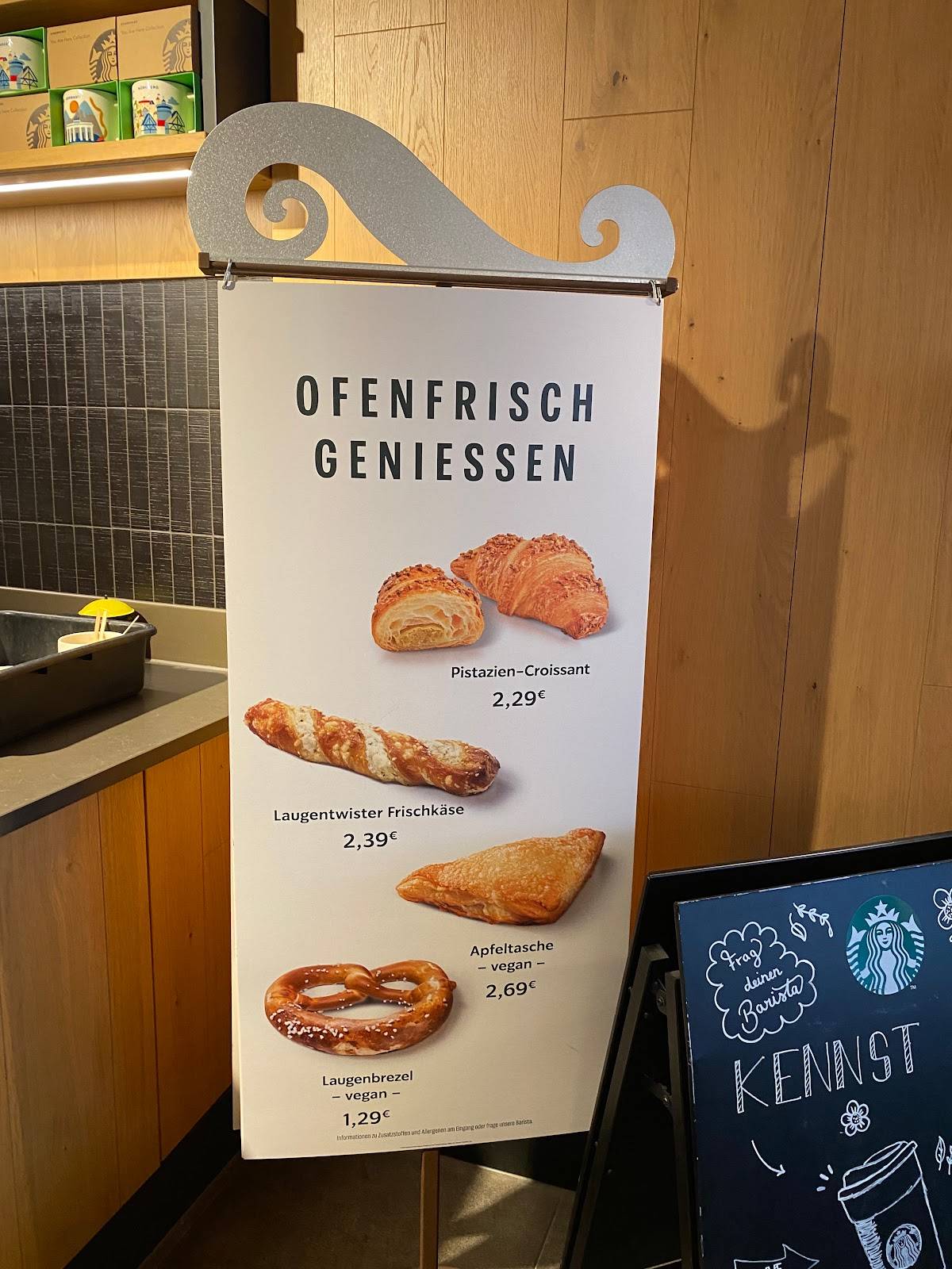 Speisekarte von Starbucks cafe, Nürnberg, Breite G. 41