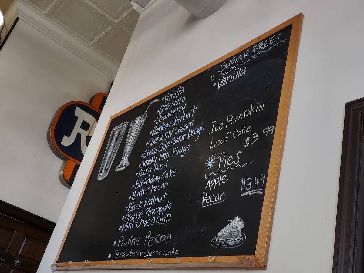 Menu at Palace Ice Cream & Sandwich restaurant, Tuscumbia
