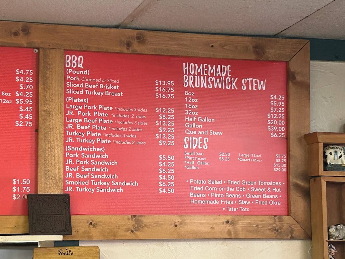 Menu at Moore's Whistling Pig Cafe, Pine Mountain, 572 S Main Ave