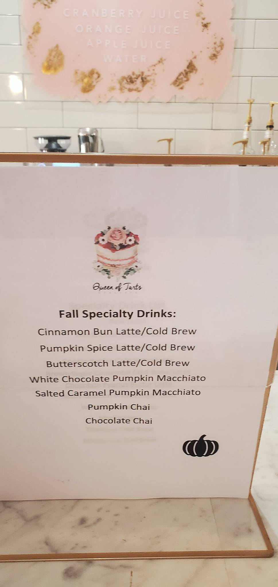 Carta de Queen of Tarts Desserts, Archbald