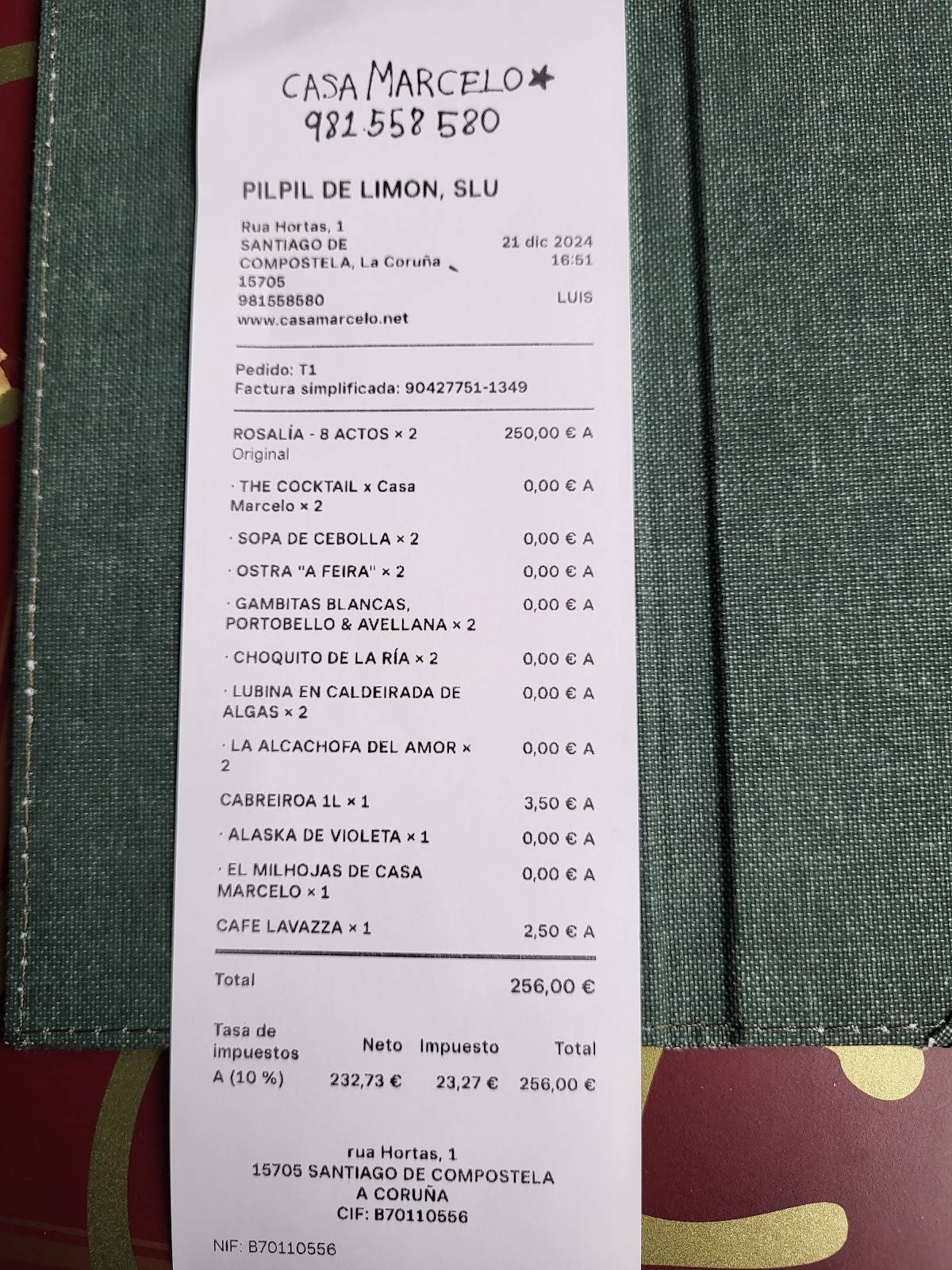 Menu at Casa Marcelo restaurant, Santiago de Compostela