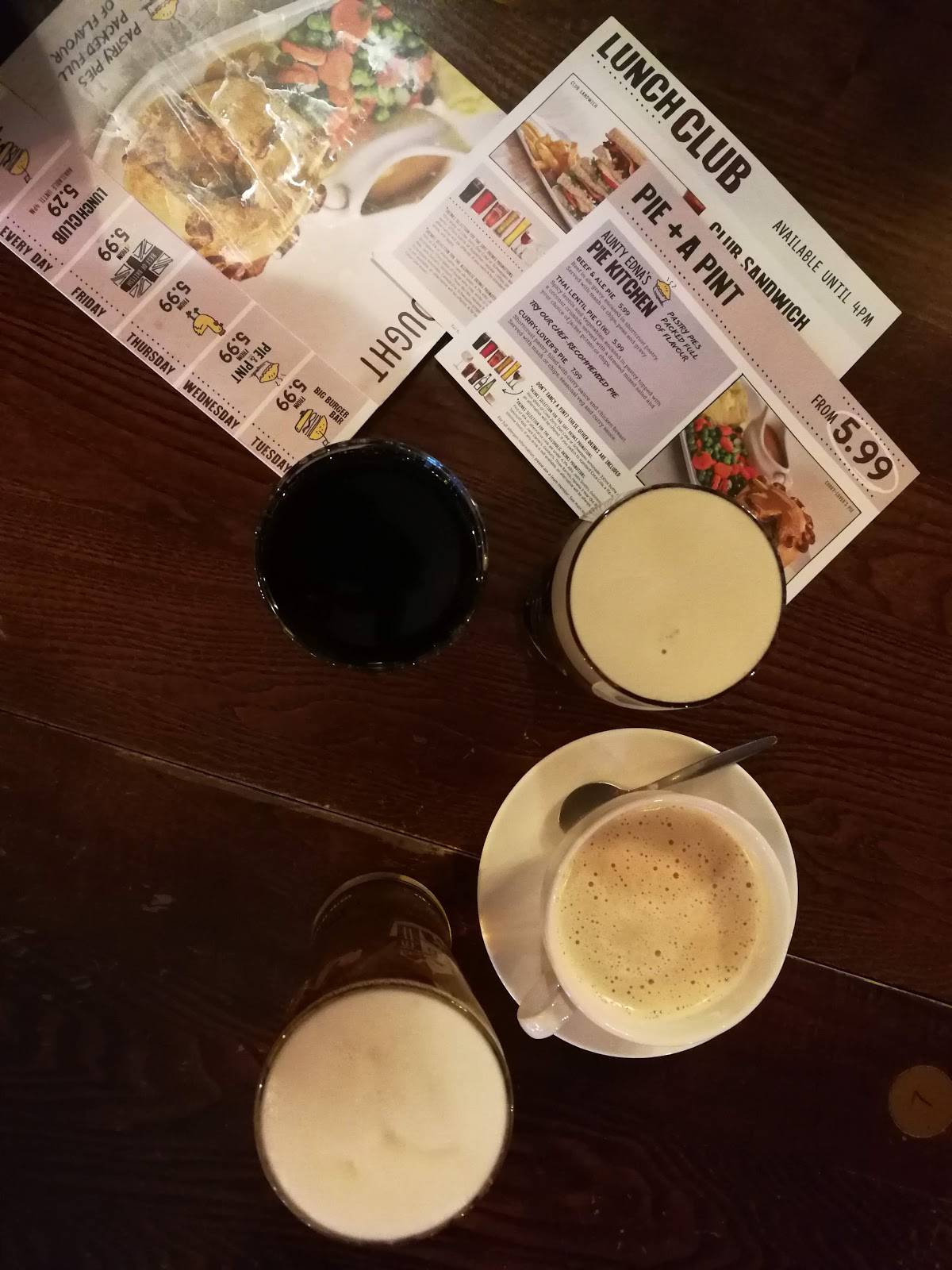 Carta del pub y bar Seven Red Roses, Reading