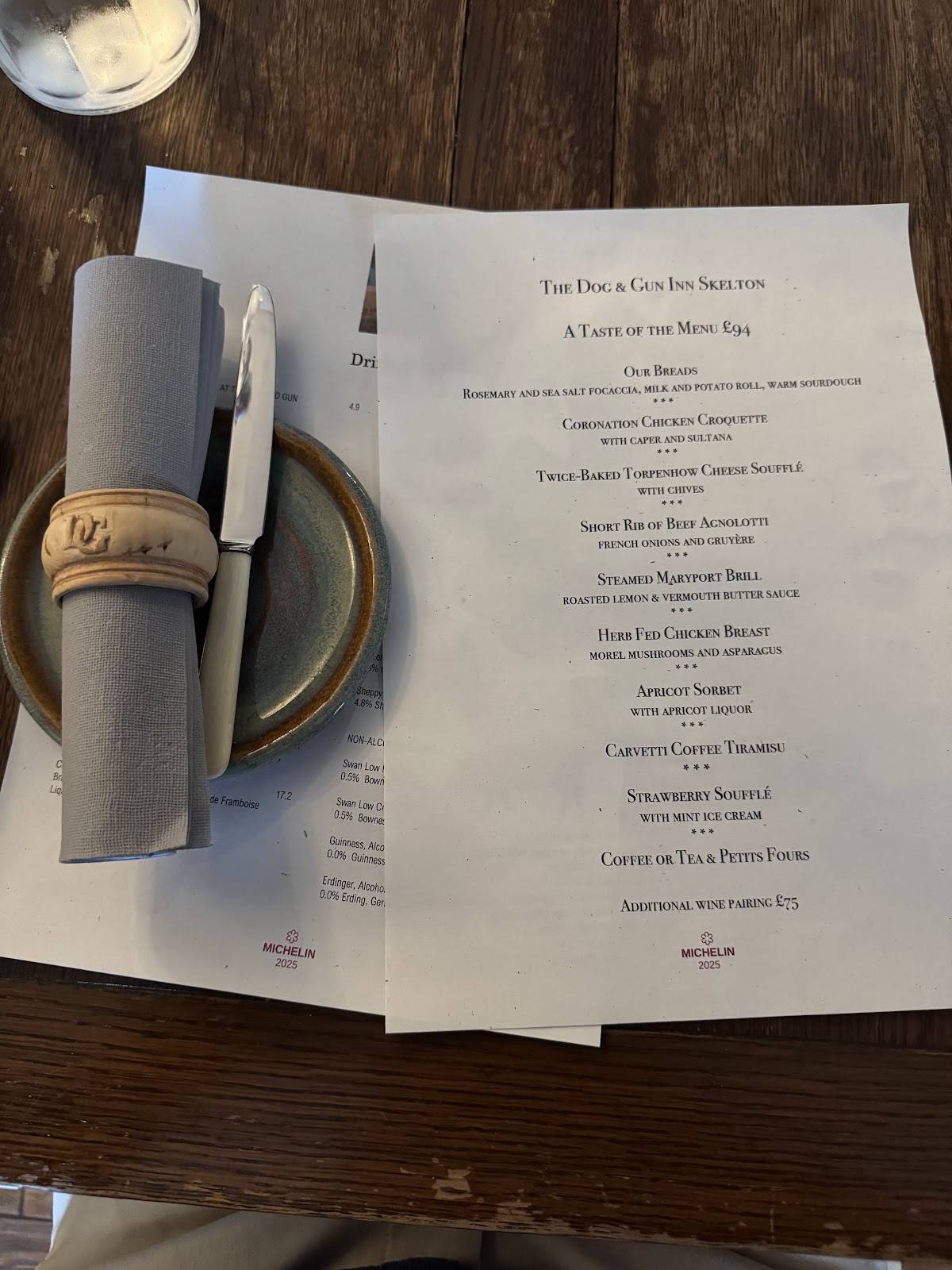 Menu at The Dog and Gun Inn pub & bar, Skelton